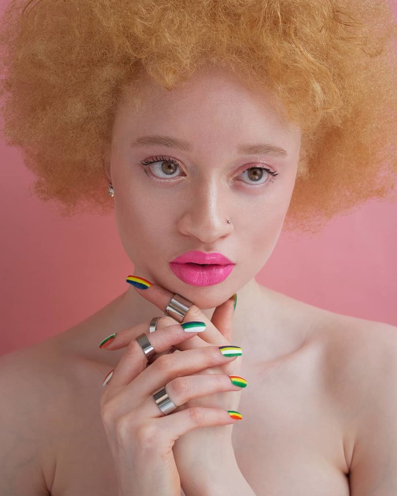 Toronto Based Blogger & Model Mirian Njoh's Style is Vibrant, Vivacious ...