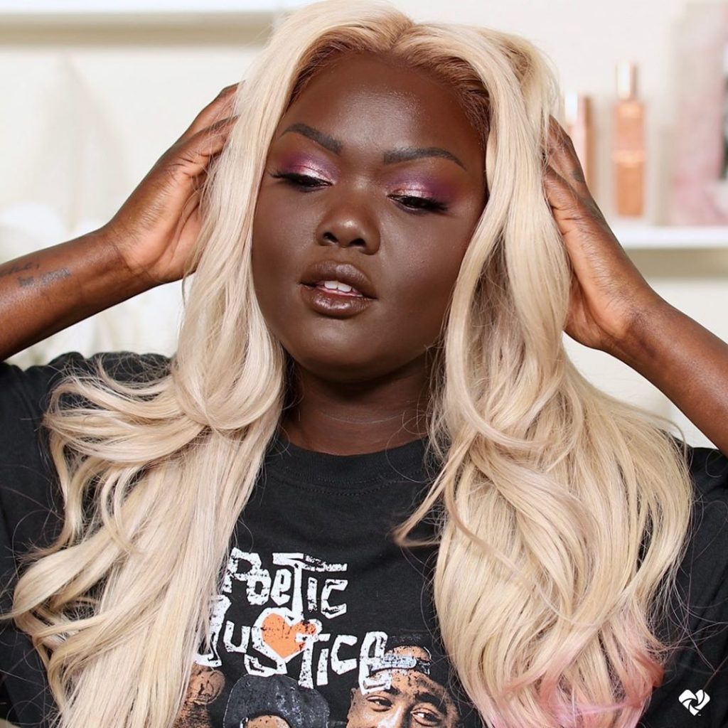 Must Watch: How to Transition Your Beauty Routine for Fall, According ...