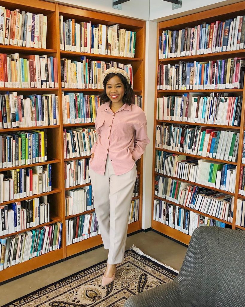 Need Stylish Outfit Ideas for the Week? Get Inspired by Grace Alex's ...