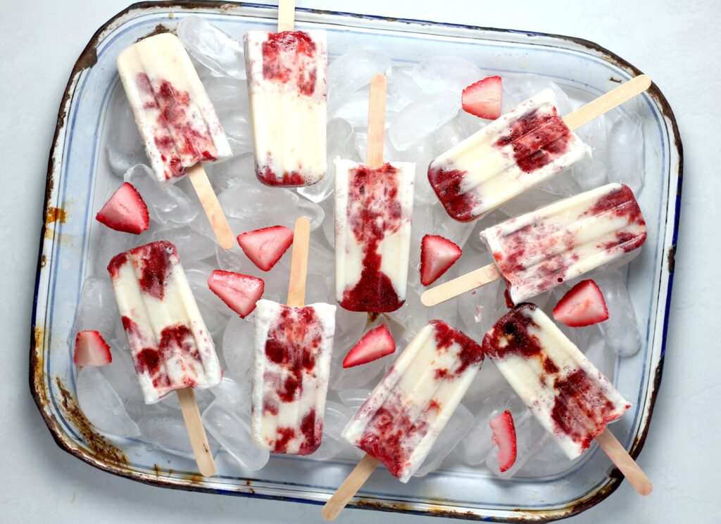Food Critic Live: The Strawberry & Cream Popsicle Recipe You Should Try ...