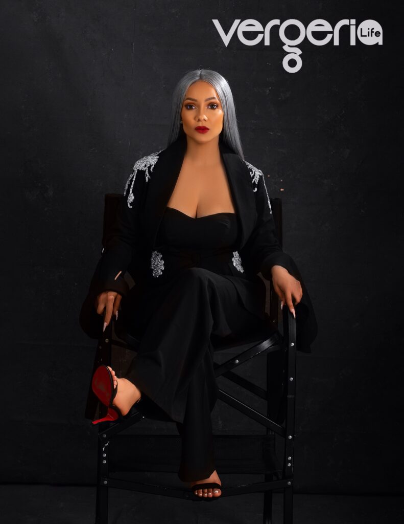 Maria Chike Is Serving Major Hair Inspo on The Cover Of VL Magazine’s ...