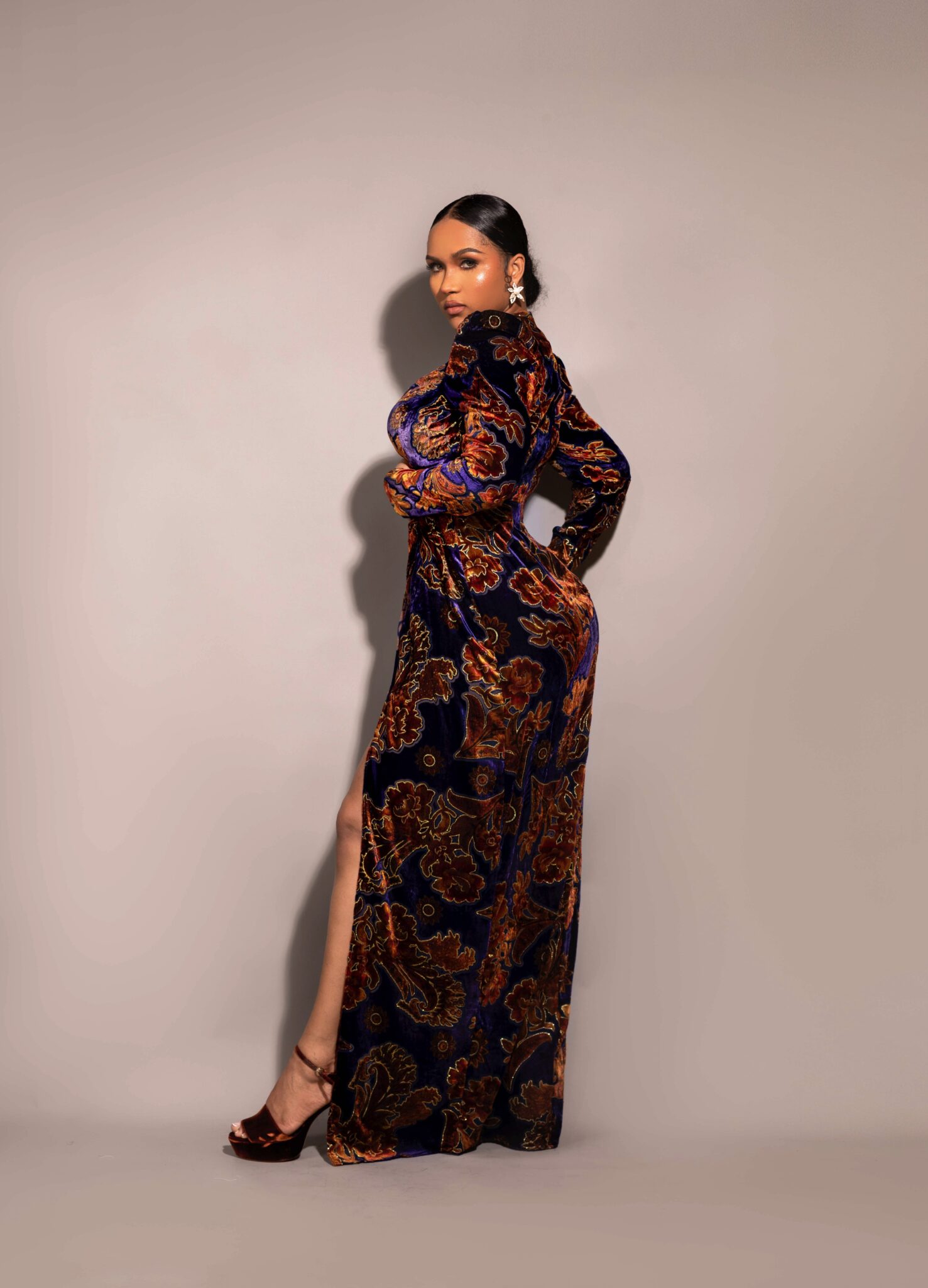 These Showstopper Dresses from PiiLLz N PoiZn are What Red Carpet Looks ...