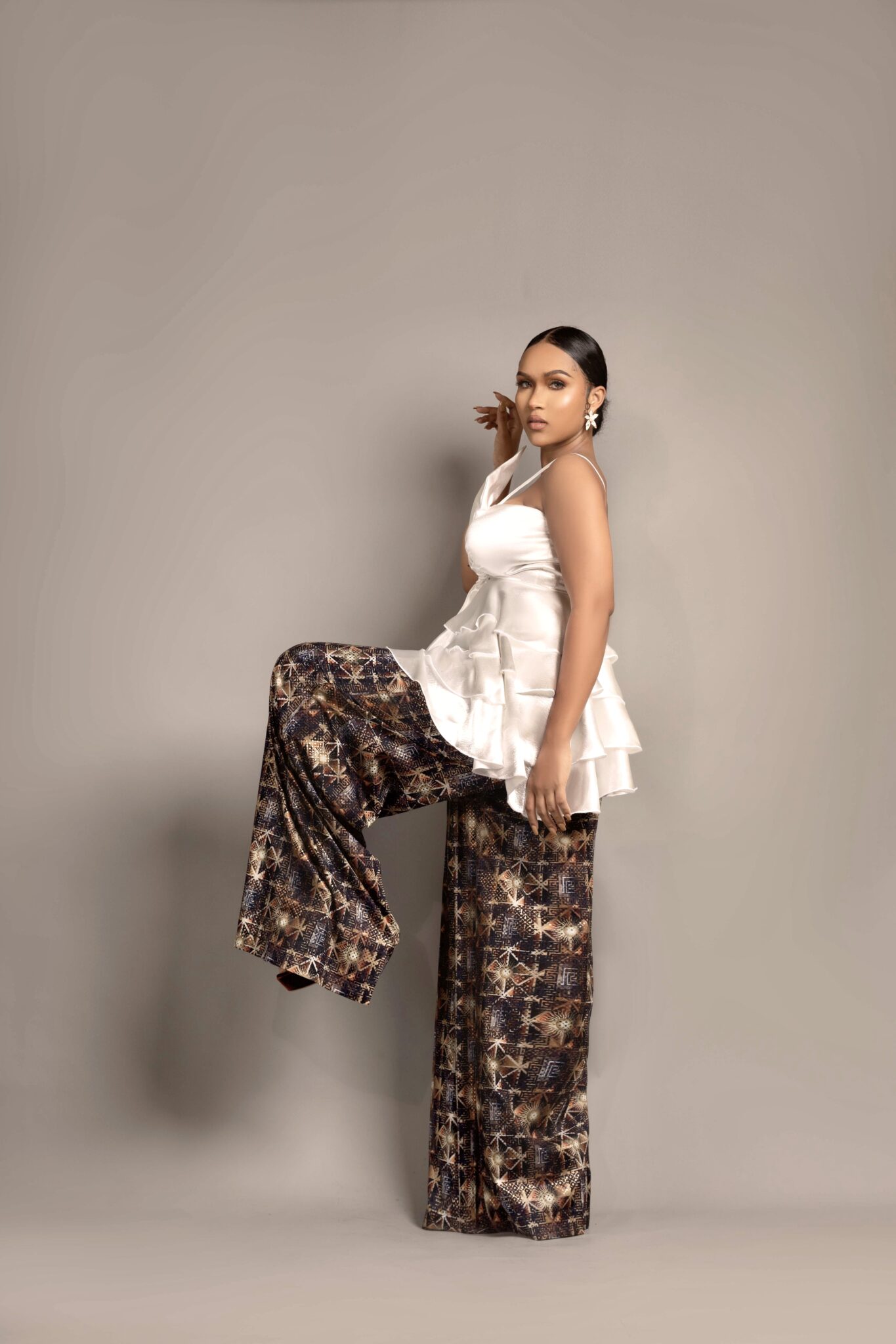These Showstopper Dresses from PiiLLz N PoiZn are What Red Carpet Looks ...