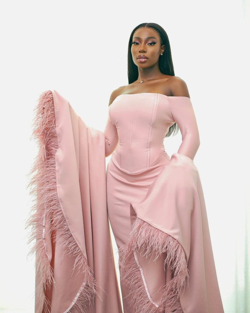 Adeola Patronne Looked Absolutely Stunning in Pink at The 2022 GRM Gala ...