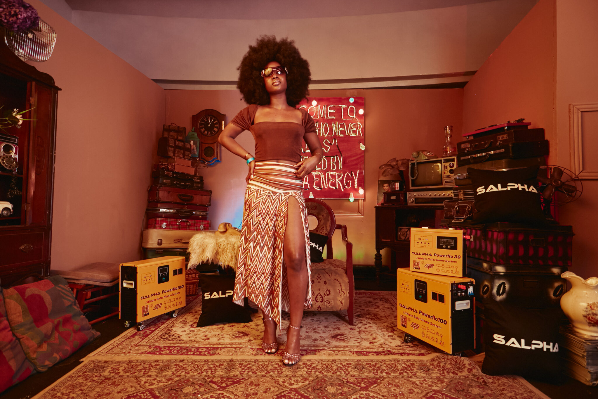 Nostalgia, Glamour & Cinema: Every Look Worth Seeing At The 70s-themed ...