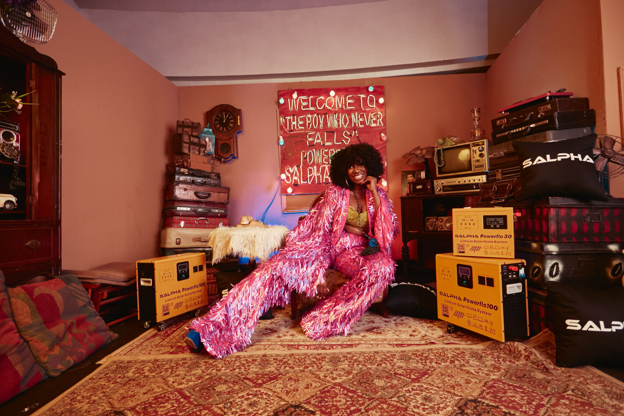Nostalgia, Glamour & Cinema: Every Look Worth Seeing At The 70s-themed ...