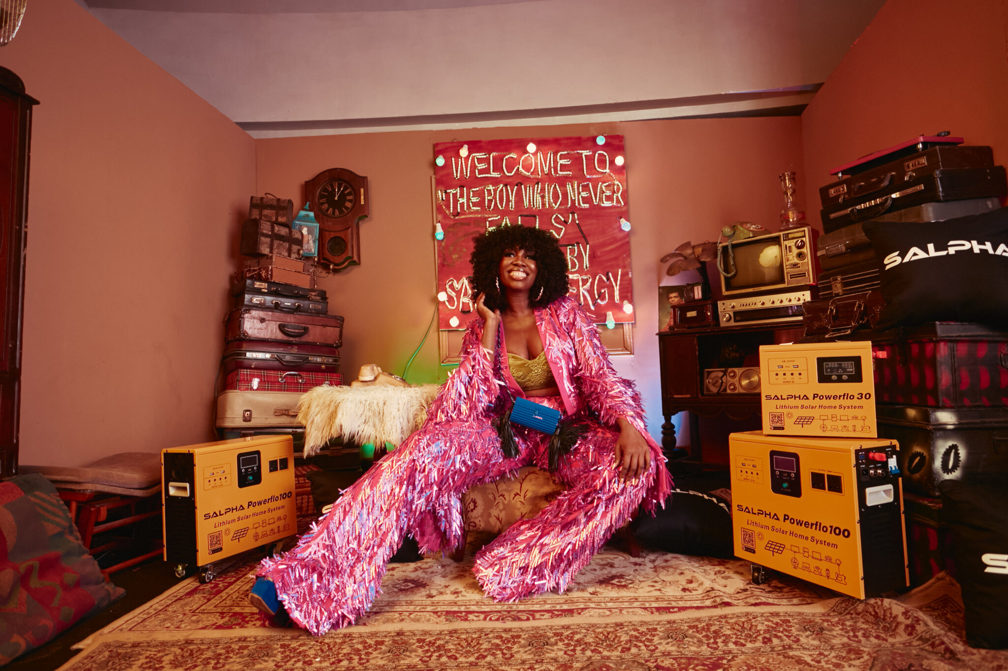 Nostalgia, Glamour & Cinema: Every Look Worth Seeing At The 70s-themed ...