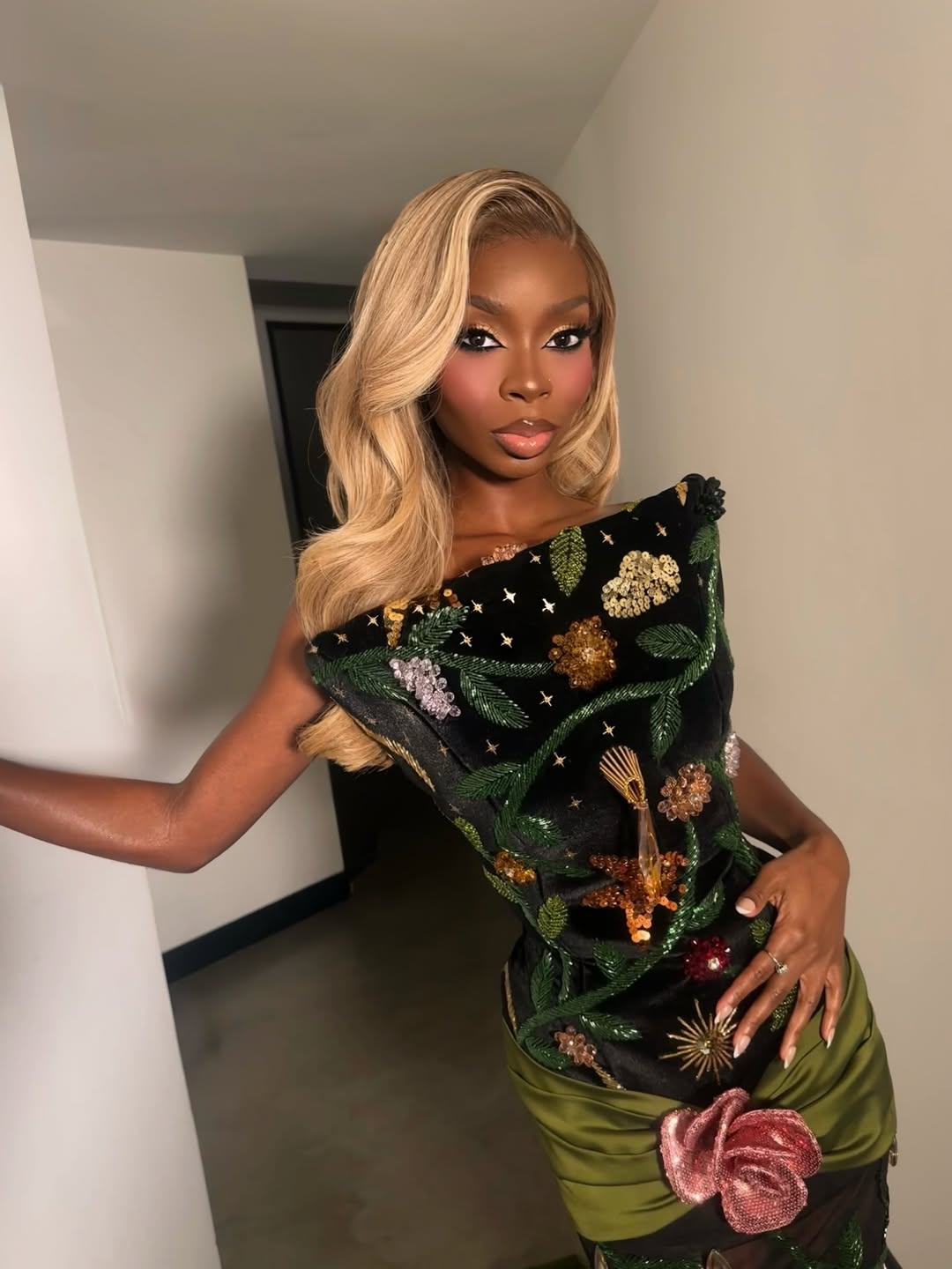 Love Island’s Olandria Carthen Dazzles in Sevon Dejana at Golden Eve ...